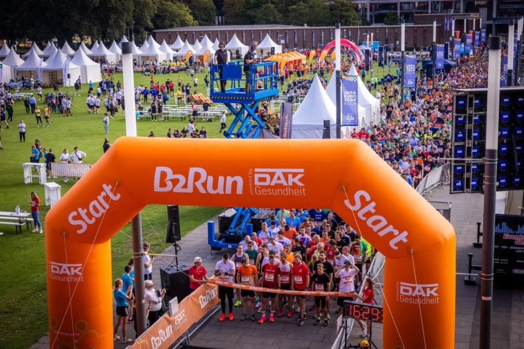Offizieller Ausstatter des B2Run 2026 - Individuelle Laufbekleidung nach Maß - artiva sports
