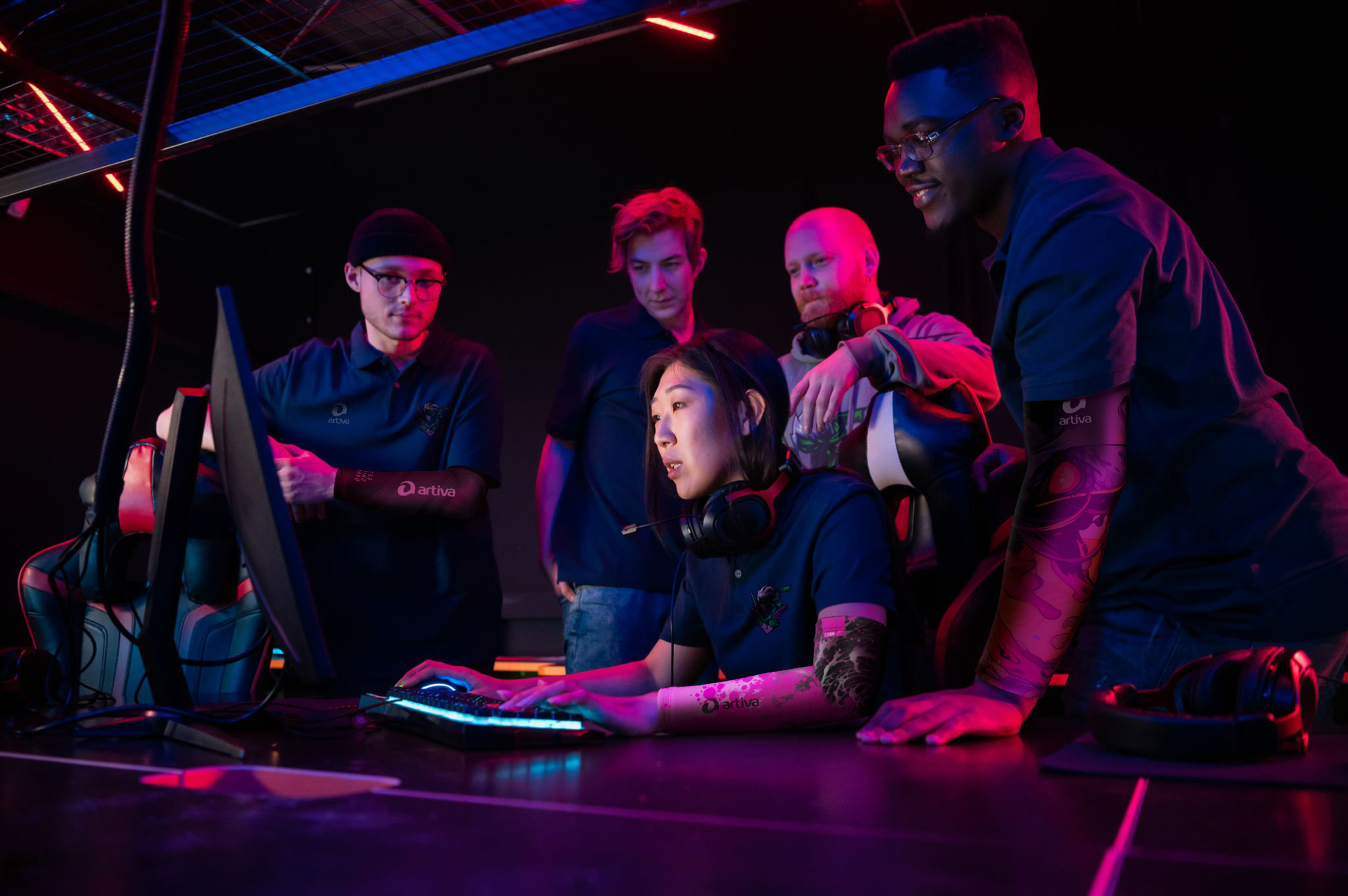 Shirts and clothing for your e-sports team - artiva sports